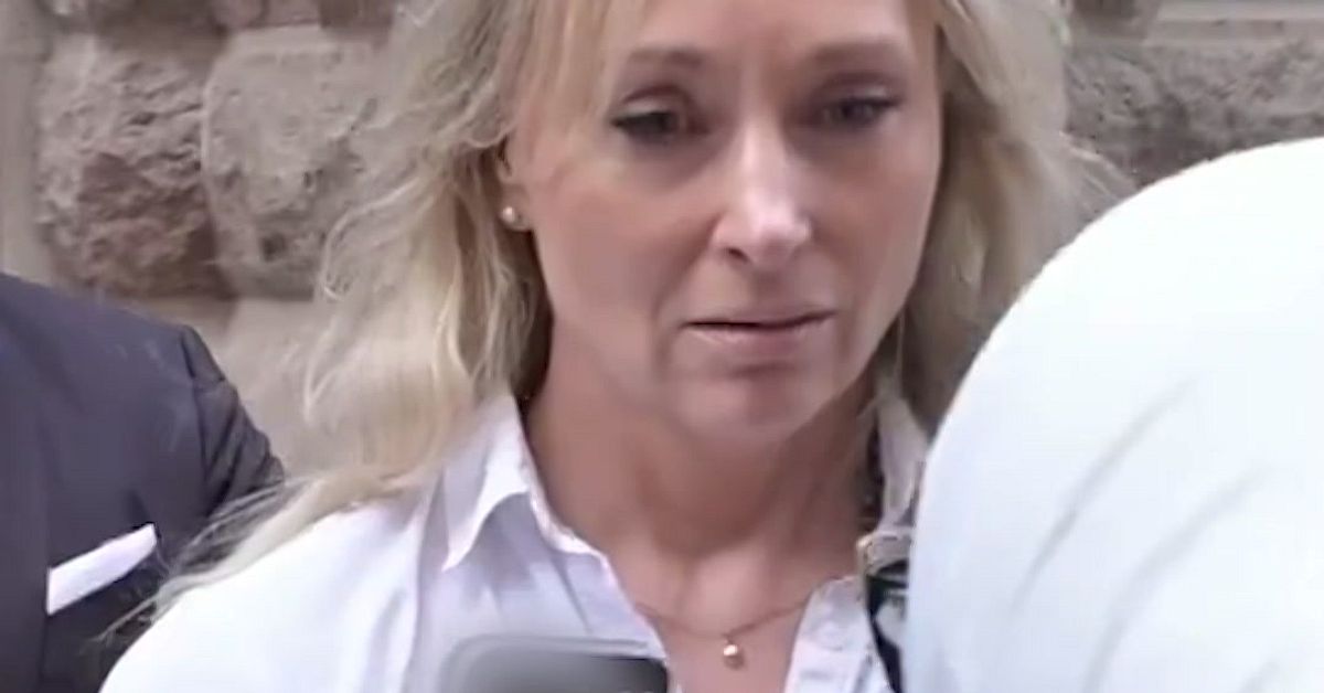 SD-ledamoten Jessica Stegrud efter konfrontationen utanför riksdagen ...