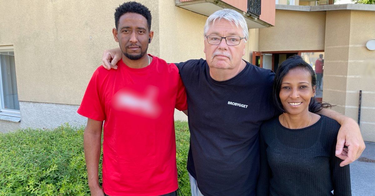 Brobygget i Fröslunda växer – och söker fler volontärer | SVT Nyheter