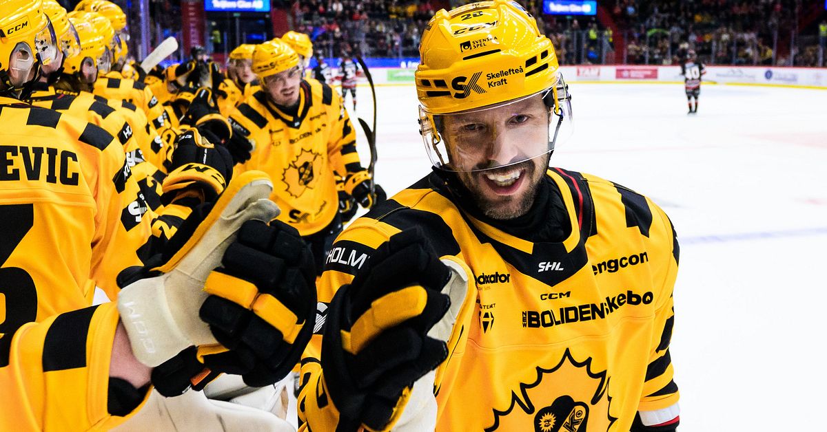 Ishockey: 39-årige Marcus Eriksson gjorde sitt första SHL-mål | SVT Sport
