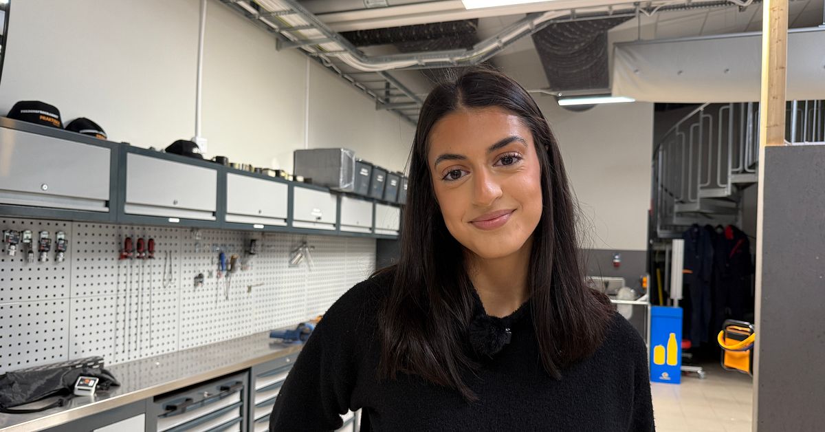 Elvina, 18, är årets fordonselev – så lockar hon tjejer till ...