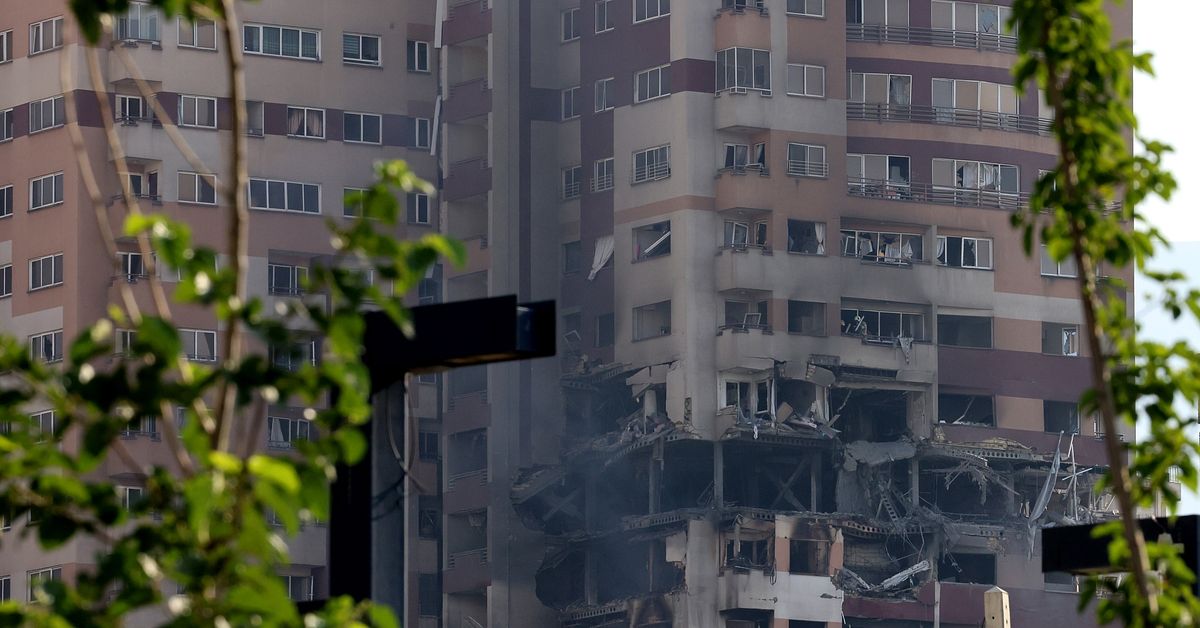 Hur påverkas attacken de civila? | SVT Nyheter