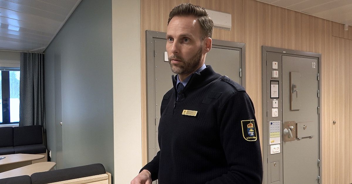 Högt tryck på fängelset Salberga – fler fångar måste dela cell | SVT ...