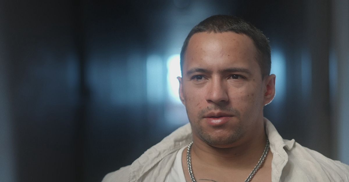 Jon Henrik Fjällgren i ny dokumentär: ”Hur är jag vid liv?” | SVT Nyheter