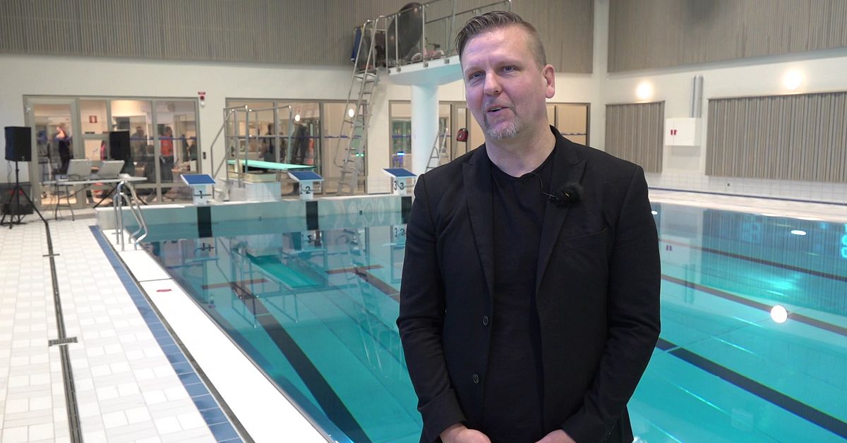 Haparandas nya badhus invigt: ”Fått mer för utsatt budget” | SVT Nyheter