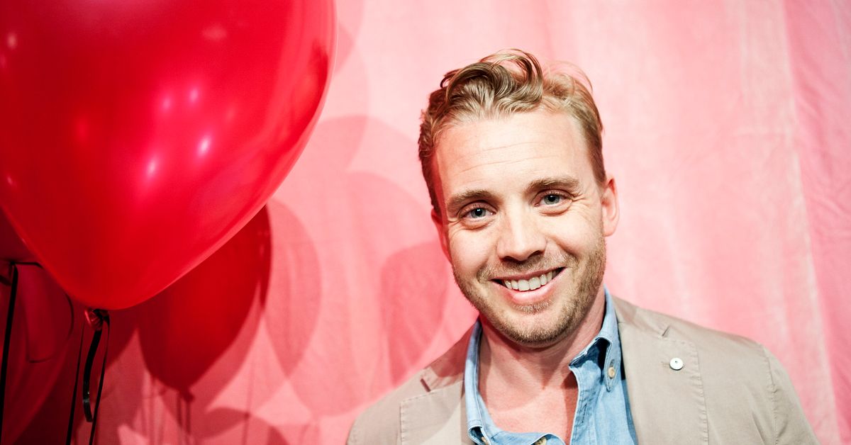 Jonas Kahnlund tillbaka på Unga Klara | SVT Nyheter