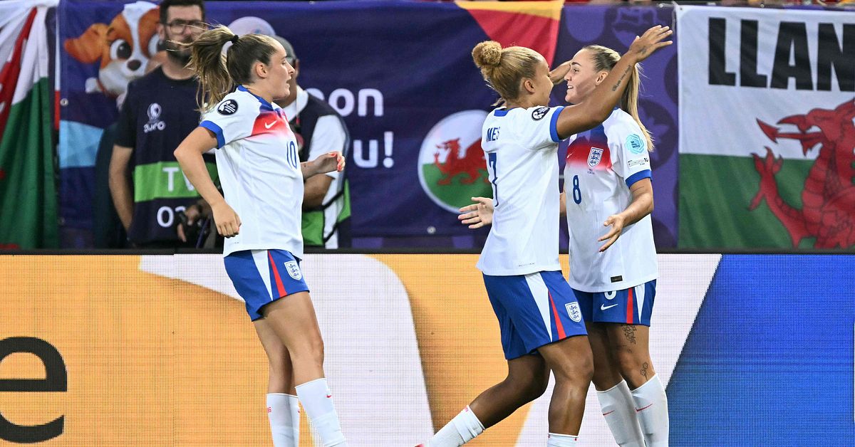 Fotboll: Se Sveriges avgörande match mot Danmark i Nations League | SVT Sport