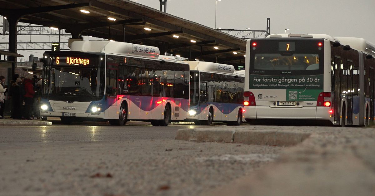 Banger smällde av på stadsbuss i Örebro | SVT Nyheter
