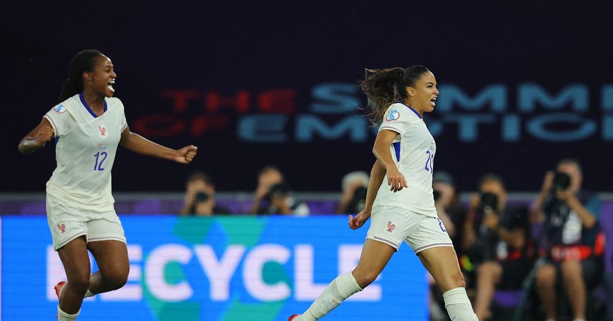 Fotboll: Se Sveriges avgörande match mot Danmark i Nations League | SVT Sport