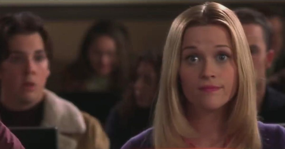 Reese Witherspoon letar efter en ung Elle Woods | SVT Nyheter