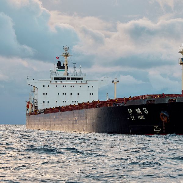 Detta har hänt – kabelbrott och kinesiskt fartyg i Östersjön | SVT Nyheter