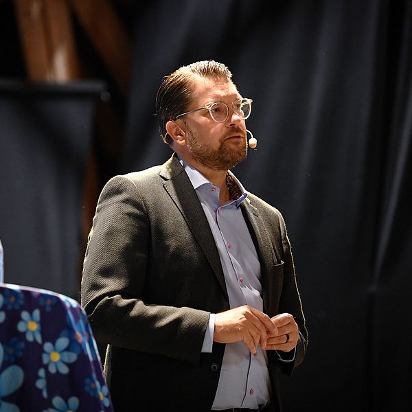 SD vill kalla SVT-ledningen till kulturutskottet | SVT Nyheter