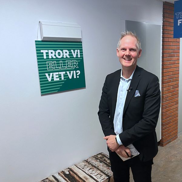 Egen AI-assistent ska göra skillnad på vuxenutbildningen i Sundsvall | SVT Nyheter