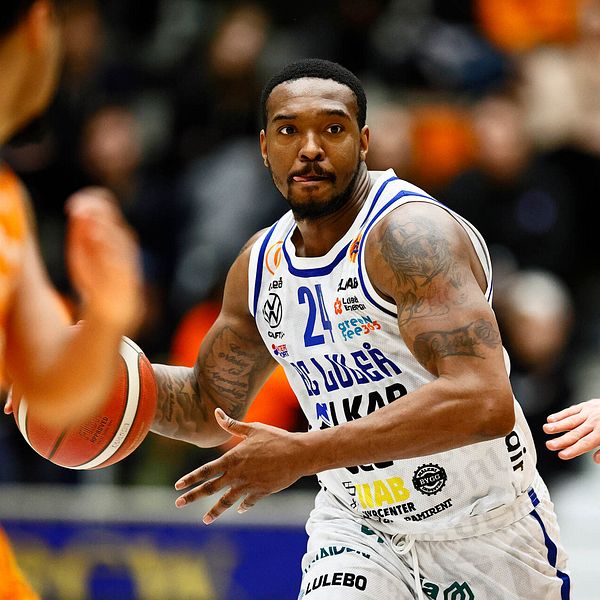 Basket: Jämtland räddade den första matchbollen | SVT Sport