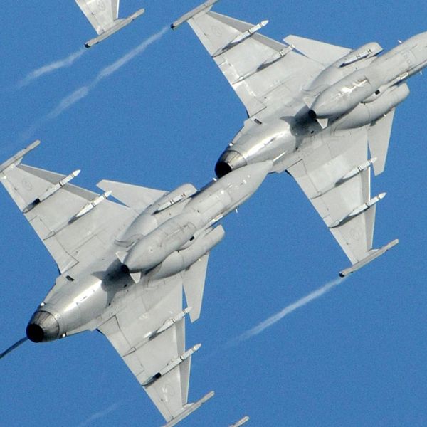 Saab och Boeing vill sälja 350 Gripen till USA | SVT Nyheter Saab och Boeing vill sälja 350 Gripen till USA | SVT Nyheter