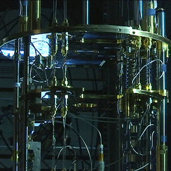 Kvantfysik – nyckeln till framtidens säkrare internet? | SVT Nyheter