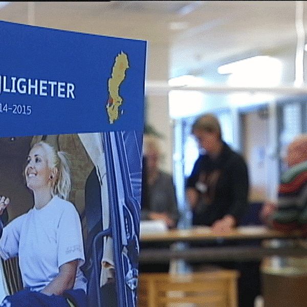 1,1 miljoner lever i digitalt utanförskap | SVT Nyheter