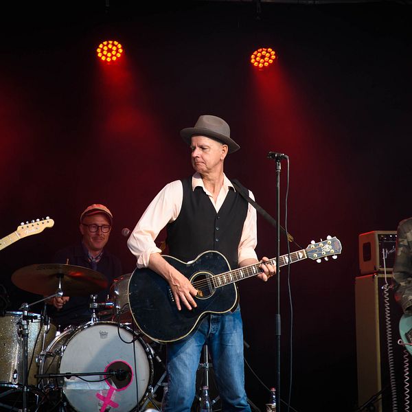 Per Persson laddar för sin medverkan i ”Så mycket bättre” | SVT Nyheter