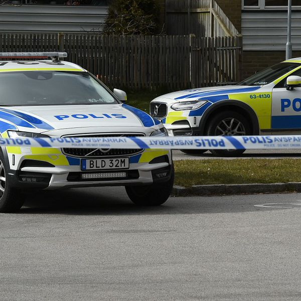 Man Knivhöggs Till Döds I Landskrona Fyra Personer åtalas För Mord