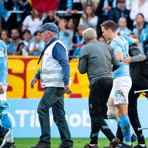 Fotboll: Säsongen över för Malmö-försvararen Niklas Moisander | SVT Sport