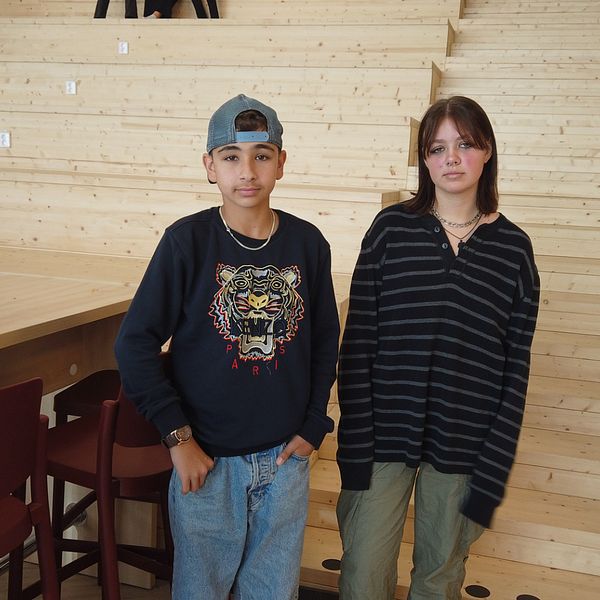 Följ med eleverna Adam och Majken på rundtur i nya Järvenskolan i ...