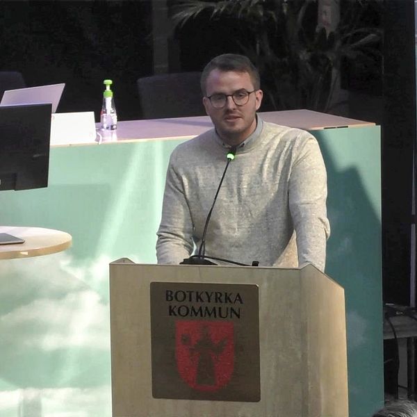 Efter politiska striderna: Emanuel Ksiazkiewicz (S) ny KS-ordförande i ... Efter politiska striderna: Emanuel Ksiazkiewicz (S) ny KS-ordförande i ...