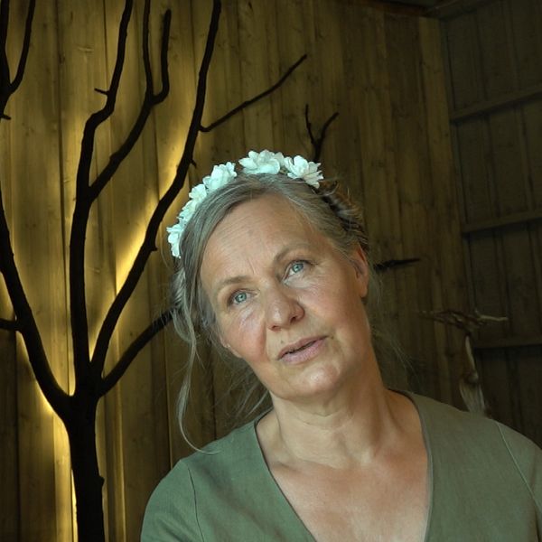 Maria ”Vildhjärta” Westerberg inviger reservat i Brunskog | SVT Nyheter