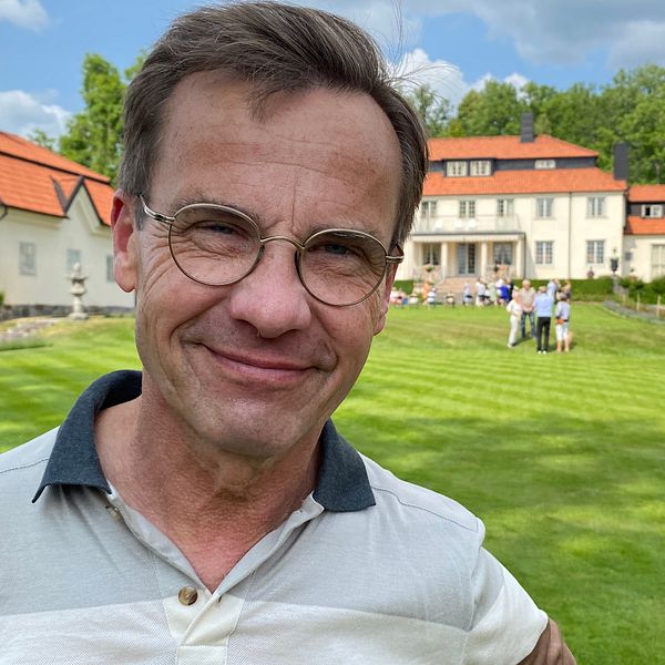 Ulf Kristerssons dotter hade privat studentfest på Harpsund | SVT Nyheter