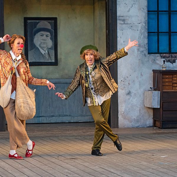 Tårar blev till skratt för Eva Rydberg – premiär för hennes nya teater ...