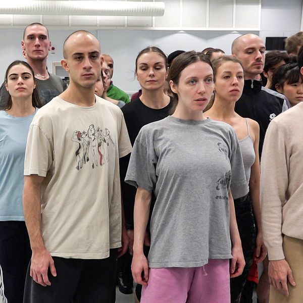 Ola Salo spelar Willy Wonka i ”Charlie och chokladfabriken” på ...