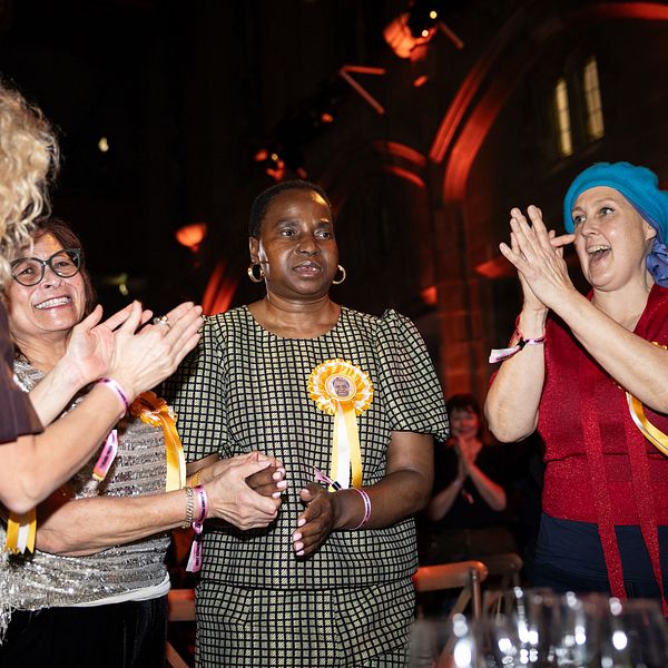 Abba-trummisen Roger Palm är död | SVT Nyheter