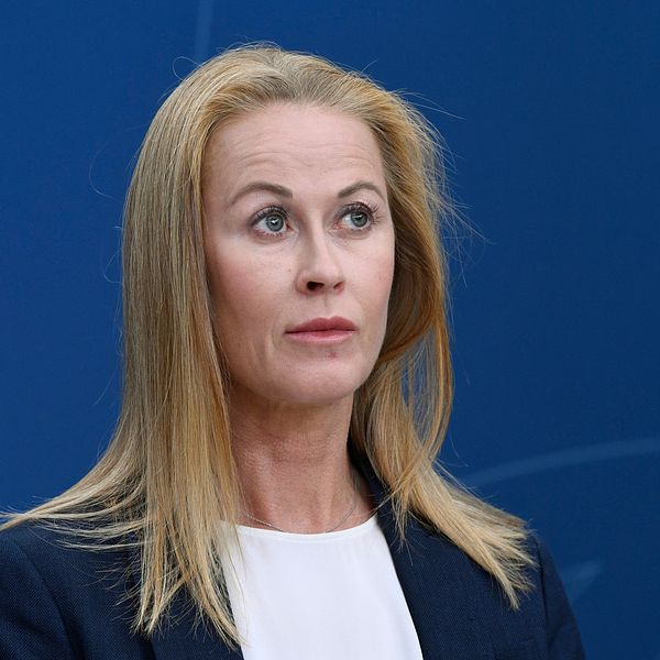 Katja Nyberg delgiven misstanke om grov olovlig körning | SVT Nyheter