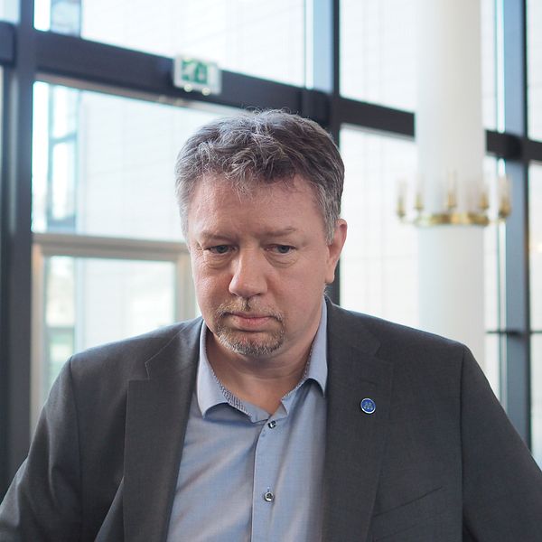 Därför röstade Vänsterpartiet fram Roger Fredriksson (M): ”Billigare ...