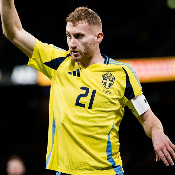 Fotboll: Uppgifter: Så startar Sverige – Isak utanför elvan – Följ VM ...