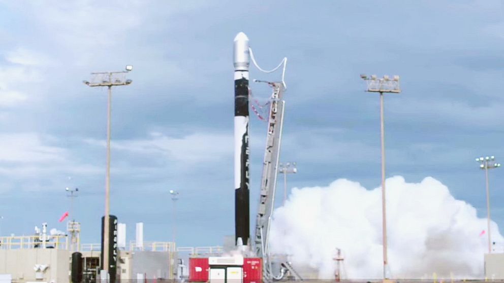 Se jätteraketen som ska lyfta satelliter från rymdbasen Esrange i ...