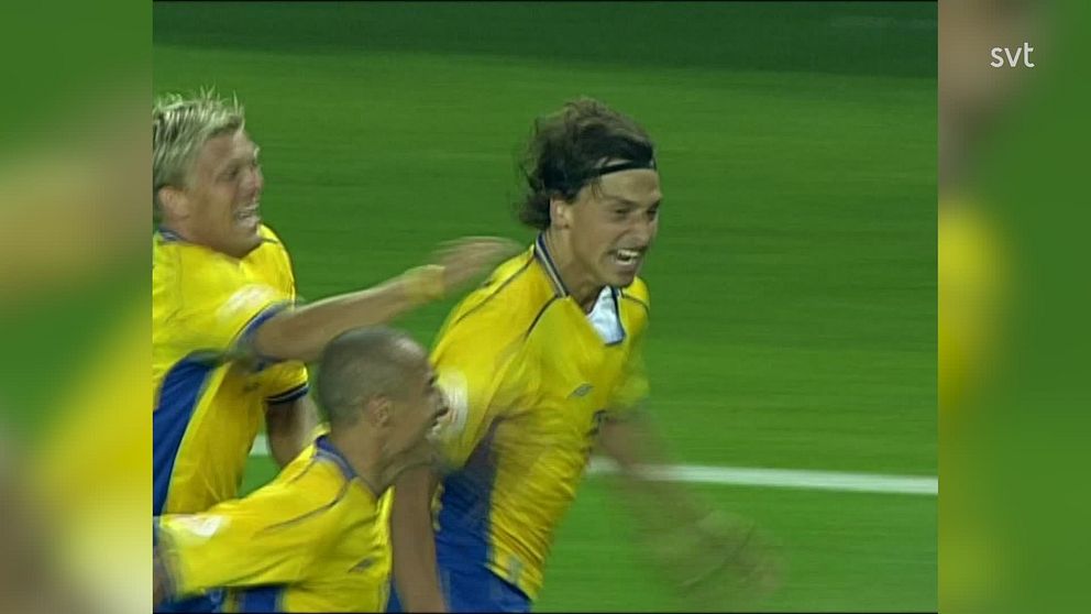 Fotboll: Zlatan utser karriärens två snyggaste mål: ”Inte illa!” | SVT Sport