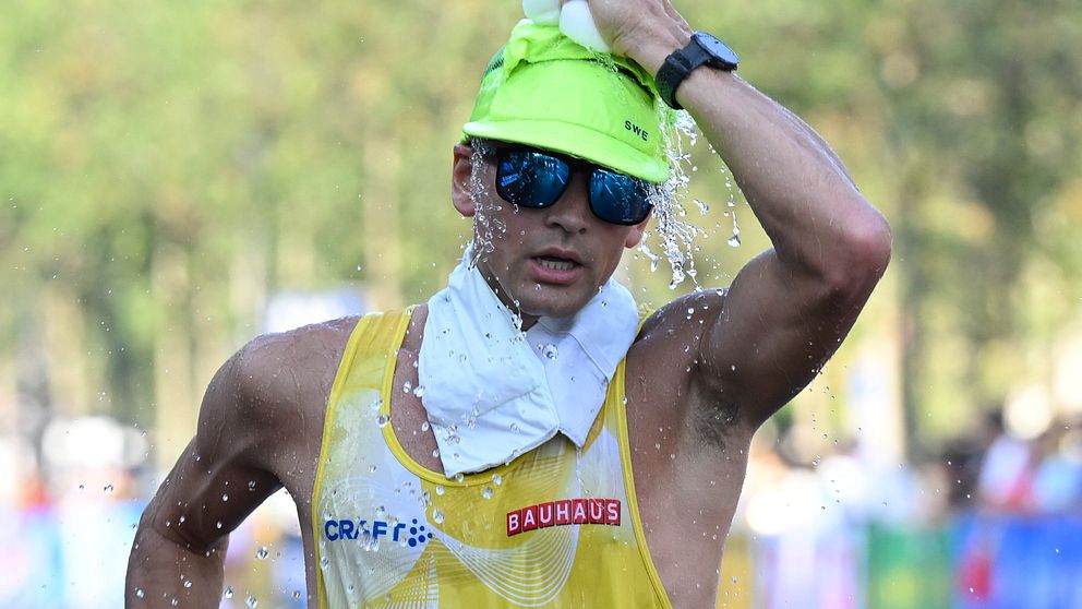 Friidrott: Perseus Karlströms extrema träning i värmen: ”Vill upp på en febernivå” | SVT Sport