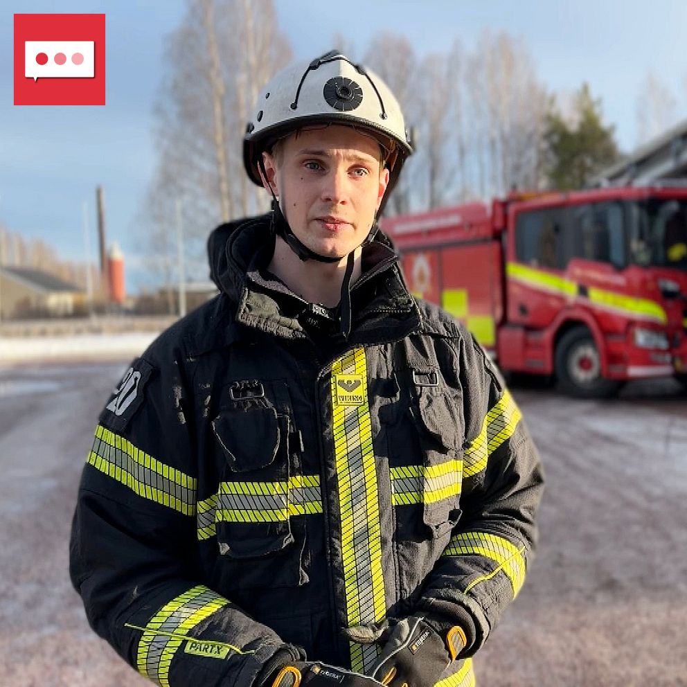 Fullt utvecklad villabrand i Garsås | SVT Nyheter