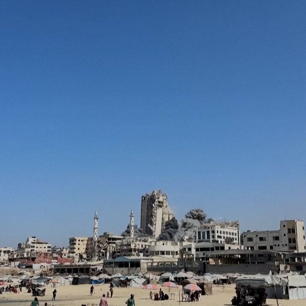 Höghus raserat i Gaza stad – Senaste nytt om kriget i Gaza | SVT Nyheter