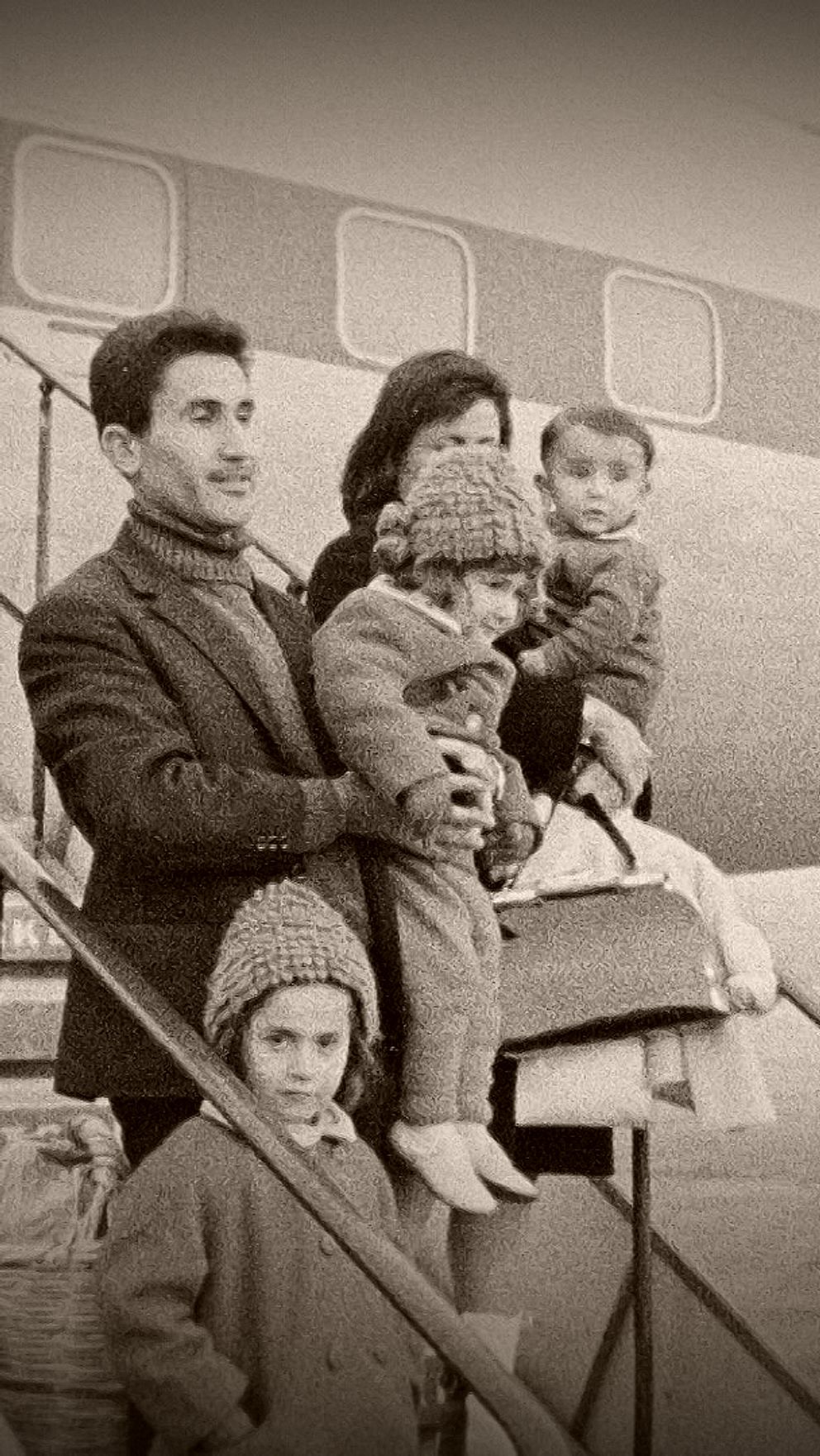 Unika bilder funna i arkivet – här landar första assyrisk/syrianska ...