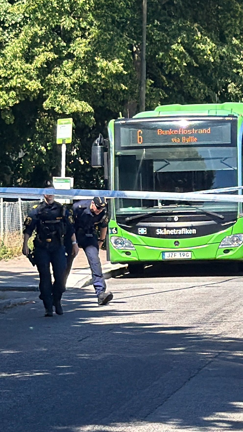 Misstänkt mordförsök på buss i Malmö – två pojkar livshotande skadade ...
