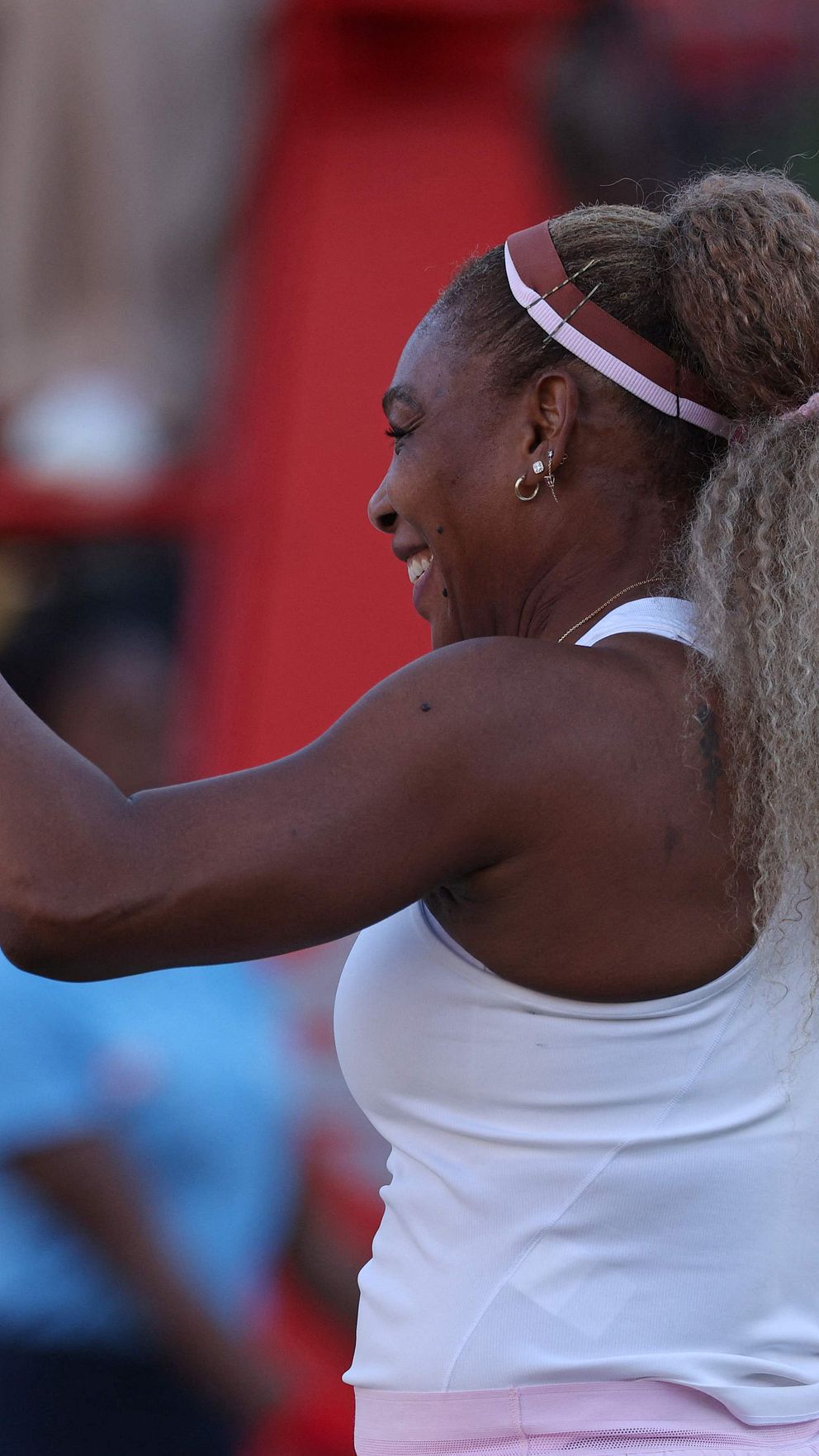 Tennis: Serena Williams tvingas dra sig ur – efter comebacken | SVT Sport