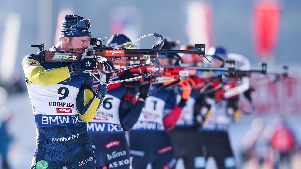 Skidskytte: Norska stjärnan förklarar udda gesten: ”En tjur” | SVT Sport