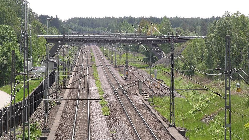 Stopp i tågtrafiken mellan Hallsberg och Motala | SVT Nyheter