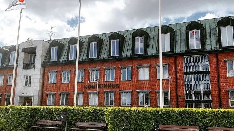 Anonyma hotbrev gäckar polis och kommun i Svedala | SVT Nyheter