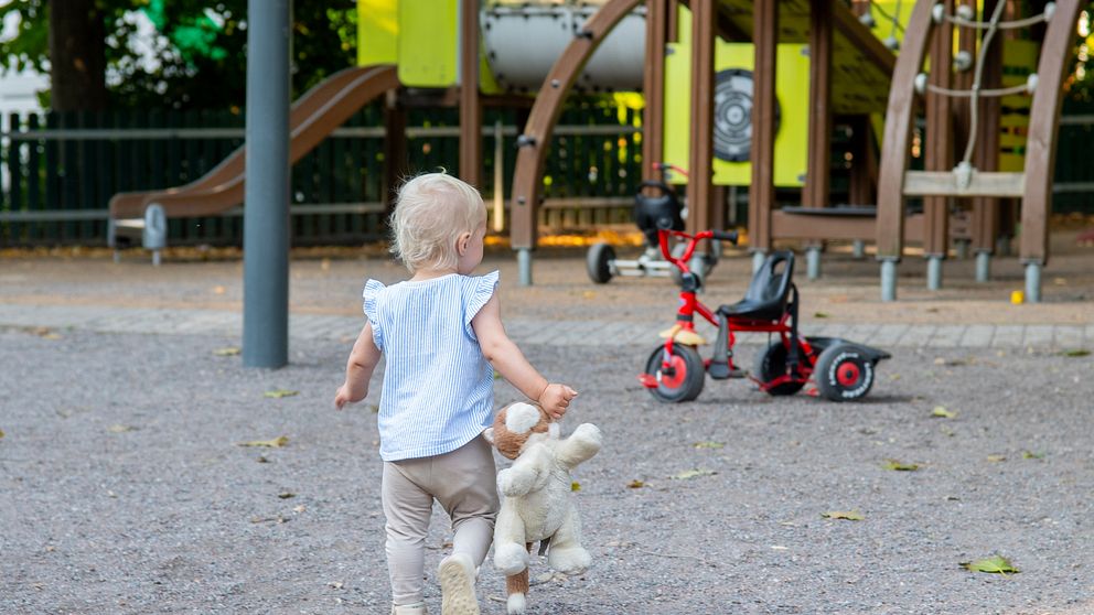 Notan för ett barn rusar – upp en miljon | SVT Nyheter