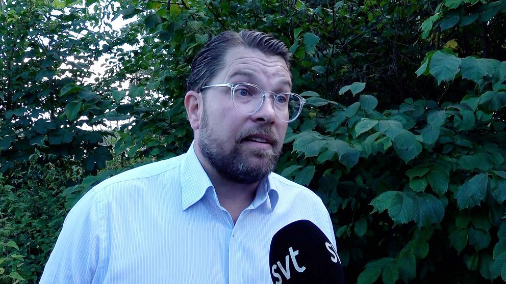 Larmet: Skolelever lade sig på tågspåret i Ronneby | SVT Nyheter