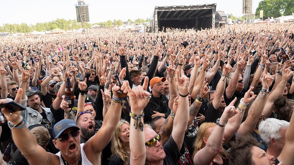BILDEXTRA: Publik, artister och band på Sweden Rock Festival 2024 | SVT Nyheter