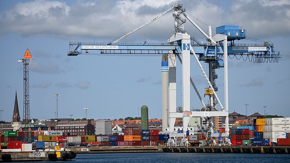 Helsingborgs hamn lägger 55 miljoner kronor på säkerhet | SVT Nyheter