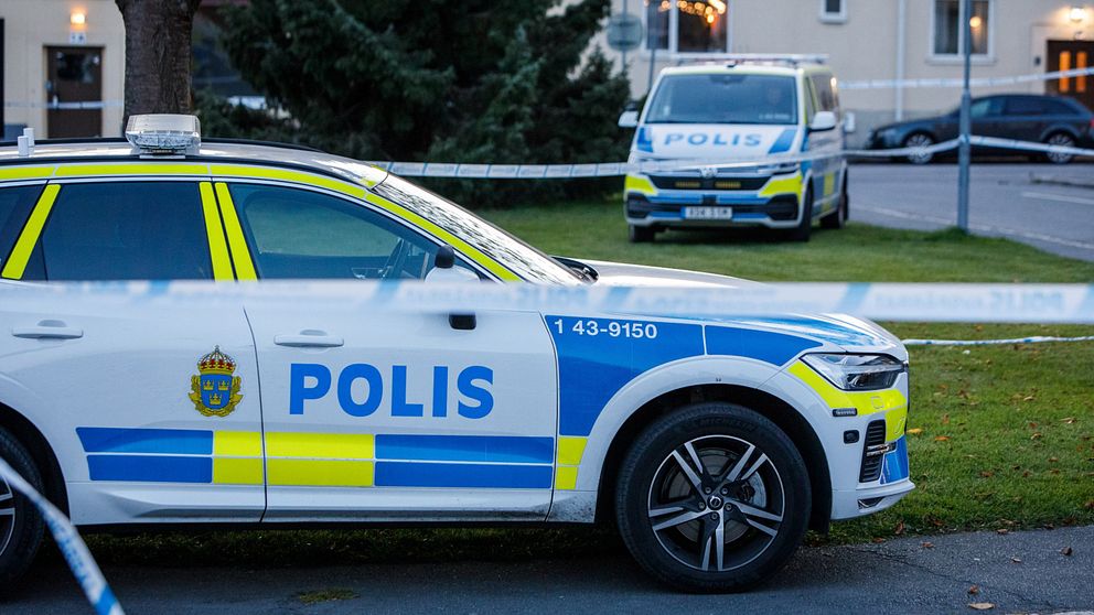 En person skadad vid Rosenlund – polisen utreder mordförsök | SVT Nyheter