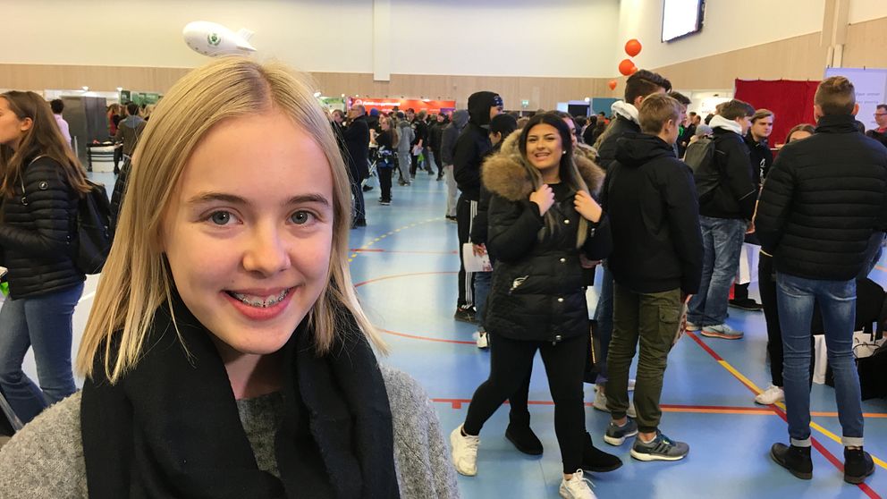 Välbesökt mässa om viktigt val | SVT Nyheter